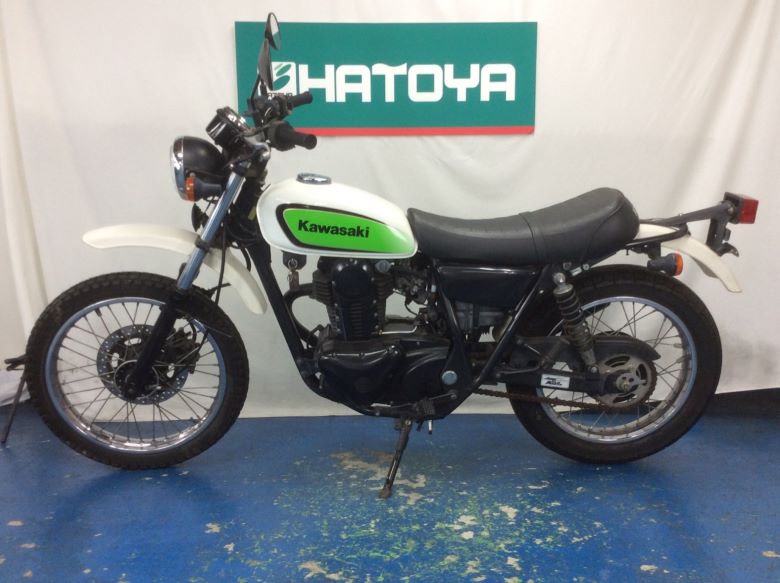 中古 KAWASAKI カワサキ 250TR 2008 バイク詳細