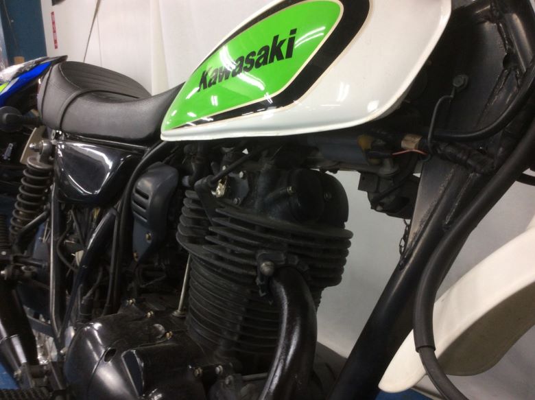 中古 KAWASAKI カワサキ 250TR 2008 バイク詳細