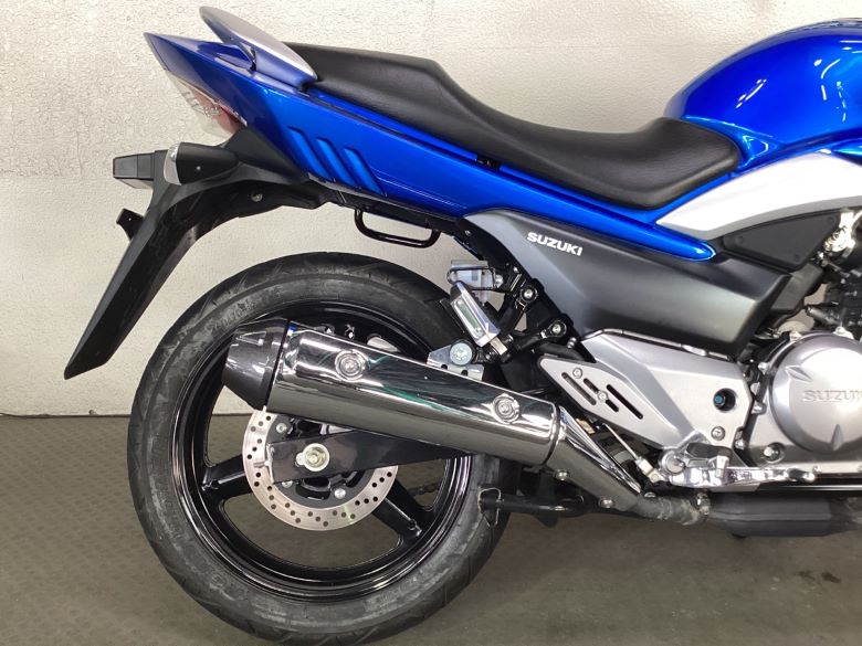 中古 SUZUKI スズキ GSR250 2015 はとや(HATOYA)-スペック詳細