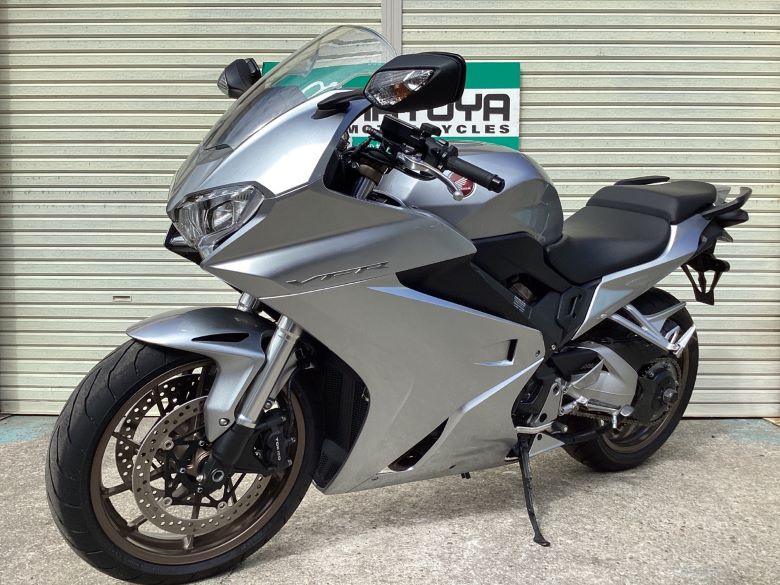 中古 HONDA ホンダ VFR800F 2017 はとや(HATOYA)-スペック詳細