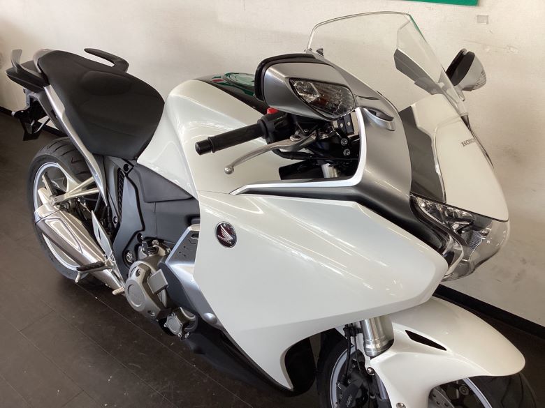 中古 HONDA ホンダ VFR1200F DCT 2010 【360°VIEW!】 はとや(HATOYA)-スペック詳細