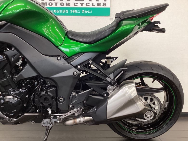 中古 KAWASAKI カワサキ Z1000 2018 はとや(HATOYA)-スペック詳細